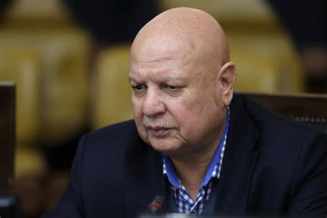 ماهی ۱۲ همت بدهی‌های دولت قبل را پرداخت کردیم در ۱۴۰۱ انضباط مالی خوبی برقرار شد ایمنا