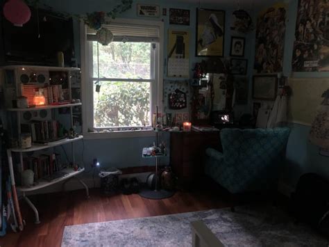 posting for a friend without reddit r cozyplaces