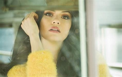 Fany Sanchez Modelo Periodista Y Escritora HondureÑa Revista Gente Sur