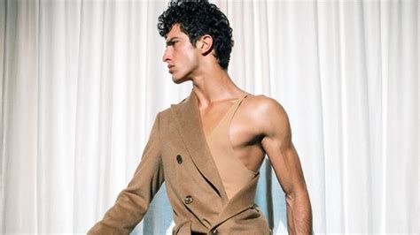 Roy Lavi By Doug Inglish Male Model Scene