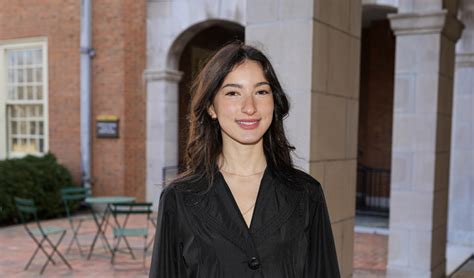 Lydia Derris Old Gold And Black