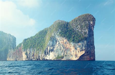 Premium Photo Phi Phi Ley Islands