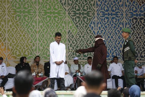 Indonesia Aceh Canes Couple For Sex Outside Marriage Sams Alfresco