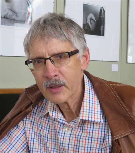 Robert Klements Instagram Twitter And Facebook On Idcrawl