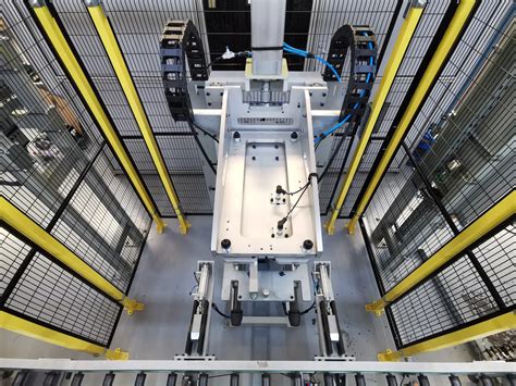 Diff And Trailing Link Bolting Apex Automation Diff And Trailing Link Bolting Apex Automation