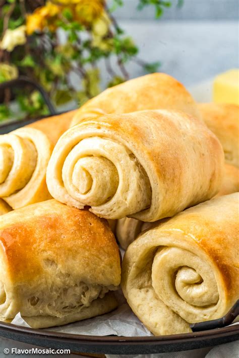 Old Fashioned Yeast Rolls Recipe Flavor Mosaic