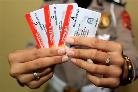 Simak Aturan Baru Sim Ada Minimal Umur Hingga Bisa Berbentuk Elektronik