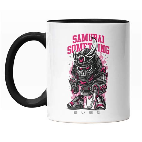 Cana Cu Robot Razboinic Cu Armura Si Masca De Gaz Text In Engleza