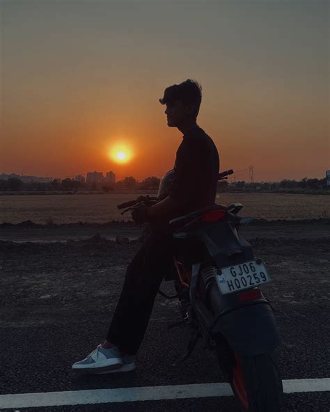 𝐃𝐡𝐯𝐧𝐢𝐥 𝐜𝐡𝐚𝐮𝐡𝐚𝐧 ⚡️ Dhvnil07 • Instagram Photos And Videos