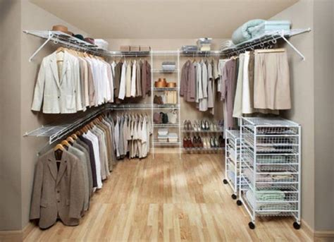 How To Organize A Walk In Closet With Wire Shelves At David Rogge Blog