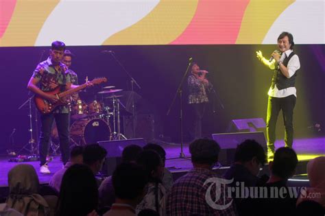 Aksi Katon Bagaskara Di A Night Of Icons Foto 8 2019751