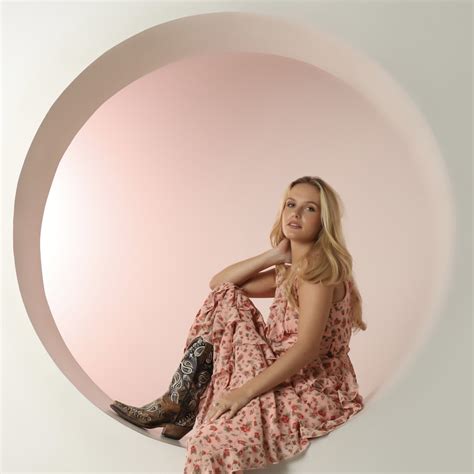 Katie Vickers Youtube