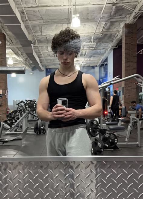 All My Twinks On Tumblr