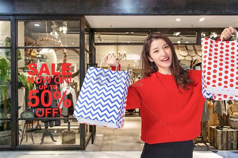 购物图片素材 正版创意图片 摄图网