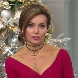 Lisa Robertson Biography Is The Qvc Queen Lisa Robertson Married