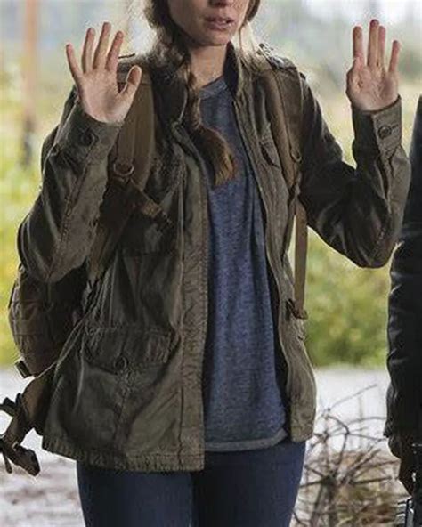 Colony Peyton List S03 Ep03 Field Jacket Amy Leonard