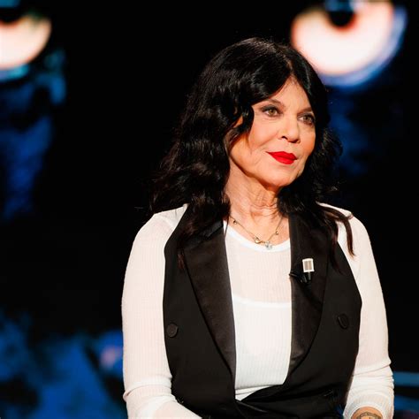 Stefania Nobile Quando La Mela Non Cade Lontano Dallalbero