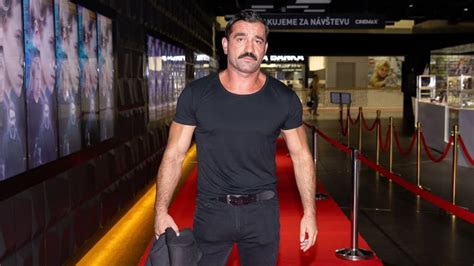 Milan Ondrík Má 3 Krásne Deti Roztopíte Sa čo O ňom Napísala Dcérka Anežka Fotografia č8