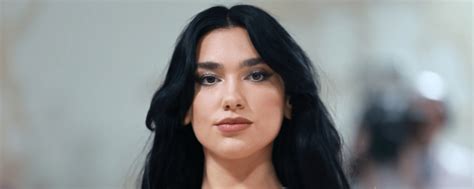 The 20 Best Dua Lipa Quotes—i Cant Dance If I Try Ill Trip On Stage