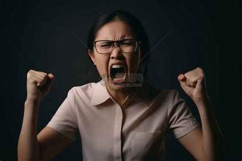 愤怒的女人图片高清图片下载 正版图片600138838 摄图网