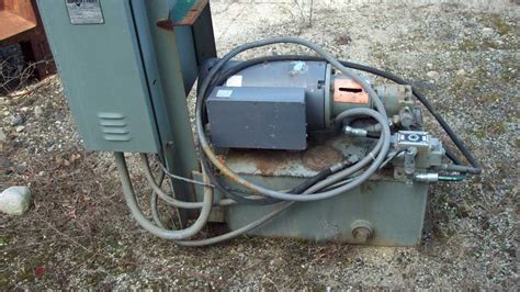 Marathon Ramjet 2 Yard Sanitary Compactor With Octagon Container Online Government Auctions Of