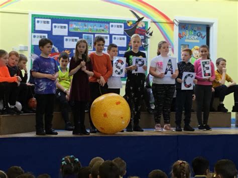 Miss Quigleys P6 Class Assembly Space