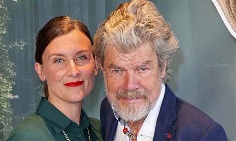 Reinhold Messner Ehepartnerin Wer Sind Die Frauen An Seiner Seite