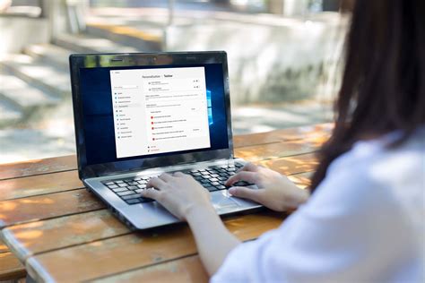 How To Hide The Taskbar In Windows