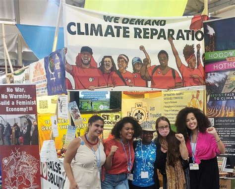 Několik Tisíc Grét Konzervativní Noviny