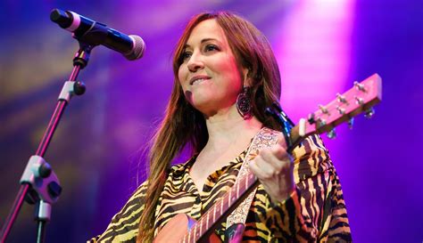 Nena Daconte Da Un Paso Más A La Escafandra Con Sueño Videoclip Y