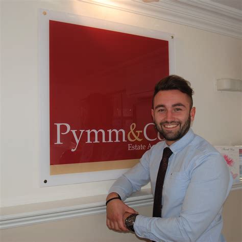 Pictures Of Daniel Bacon