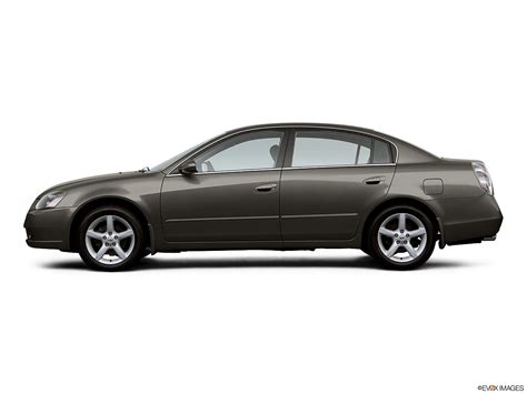 Nissan Altima 2006 White