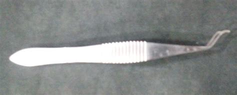 Tying Forcep At Best Price In Baruipur By Laskar Surgical Id 3615238162