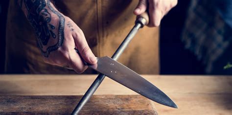 «Правильна» точилка для ножів: всі тонкощі її вибору