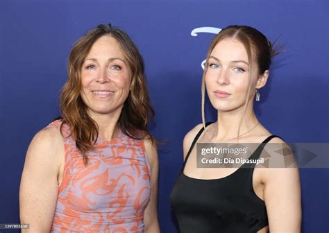 Michelle Oakley And Maya Oakley Attend The 2022 Abc Disney Upfront At