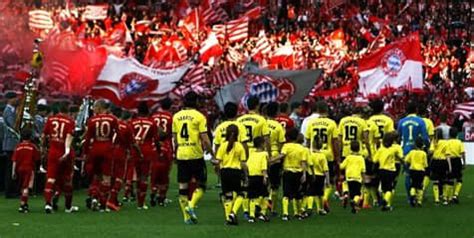 15 Best Football Soccer Derbiesrivalries In The World Hubpages