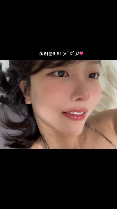 품절대란 샤넬 헬시핑크 발색 리뷰💗속광 너무 예쁘자나 Makeup 헬시핑크 봄웜블러셔 Youtube