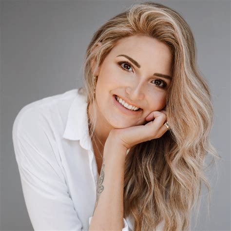 Janna Gulyas Brand Designer Otto Group Xing