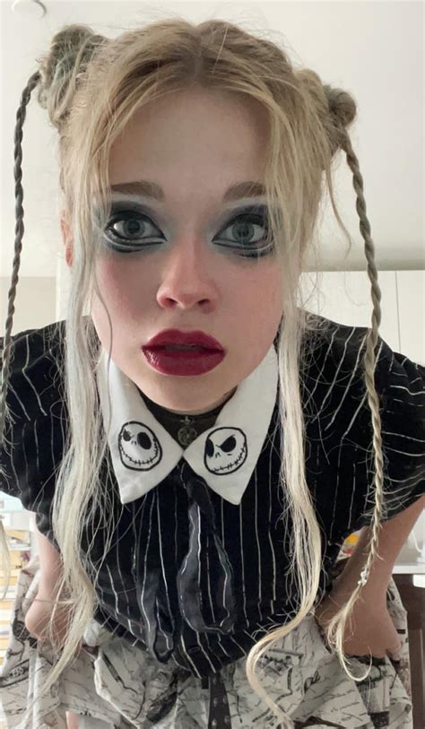 I Think This Is Kinda A Fun Picture Draw Me If You Want R Drawme