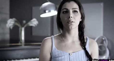 Housemaid Cleans The Floors And A Cock Free Porn Sex Videos Xxx Movies