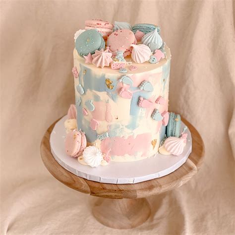 Gender Reveal Cake Ideas Gender Reveal Cake Hapa Cupcakes And Bakery
