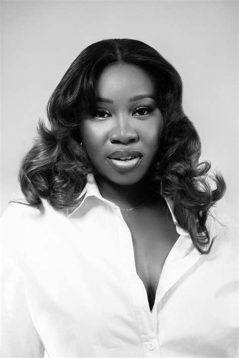 Collette Otsu Medium