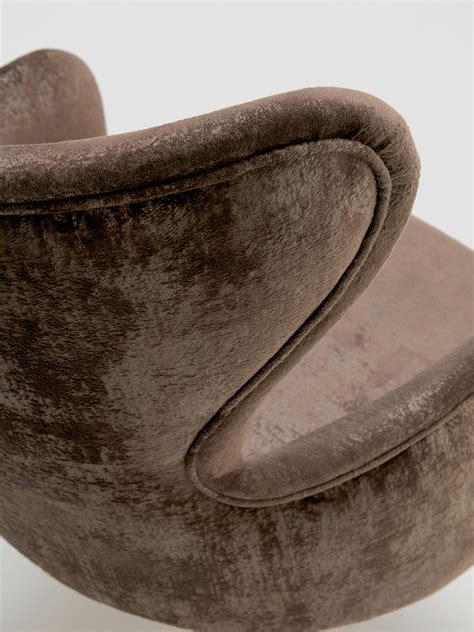 Adele Lounge Adele Lounge