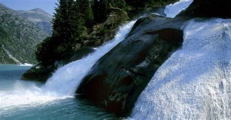 Tracy Arm Fjord And Glacier Explorer Allen Marine Tours Alaska
