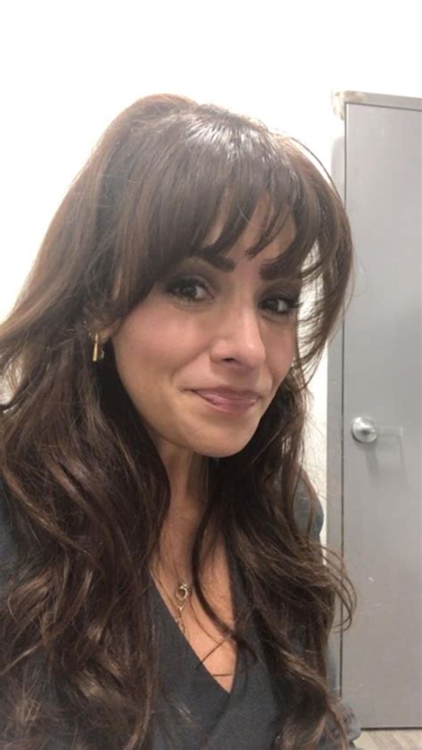 Very Sexy Sarah Shahi Selfie Celeblr