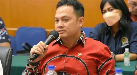 Anggota Komisi Iii Dpr Fraksi Pdip Dede Indra Permana Yakin Polri