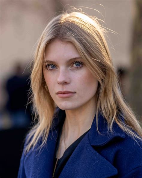 Model Tora Grieg Cappelen Street Style At Chloe Fw25 Paris Fashion Week