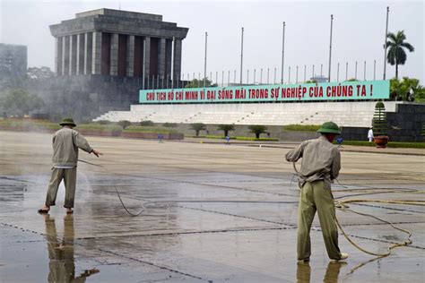 Come Extra Early To Ho Chi Minh Mausoleum In Hanoi
