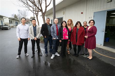 Zenfolio Clovis Unified Photography 19 Adult Ed Ged Graduation 1 15