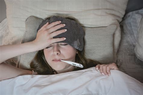 Cómo Bajar La Fiebre Métodos Efectivos Para Adultos Bupa Latinoamérica